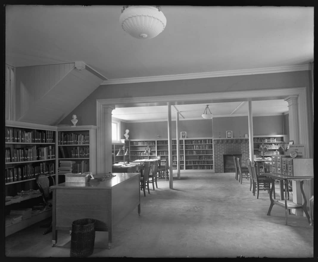Library History – Hamilton Library